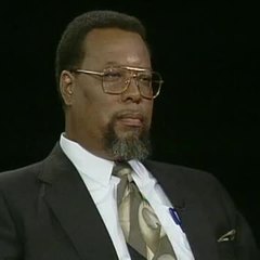 Richard Tafel; Paul Theroux; Jo Franklin; Ivey Hayes; Hal Crowther ...